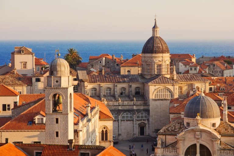 The Ultimate 2, 3 or 4 Days in Dubrovnik Itinerary - The World Was Here First