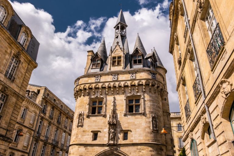 The Perfect 1, 2 or 3 Days in Aix-en-Provence Itinerary - The World Was ...