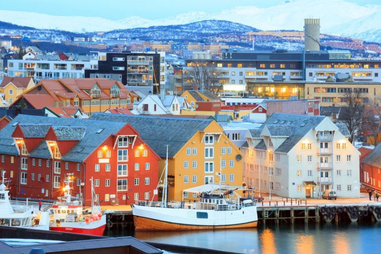 The Perfect 2, 3 or 4 Days in Tromso Itinerary - The World Was Here First